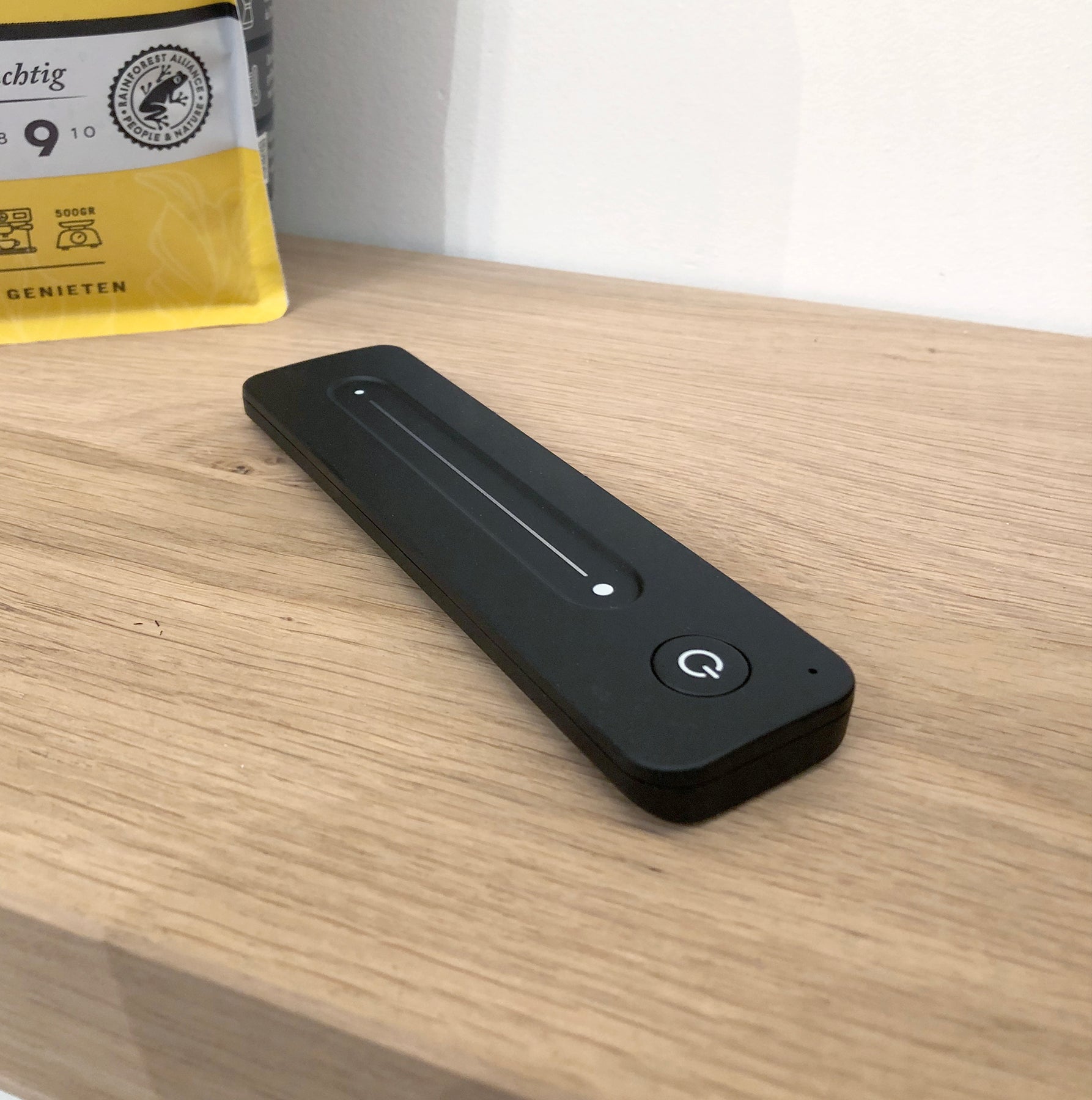 Houten Wandplank met dimbare LED-verlichting - Maatwerk Eiken AB | Houtmerk