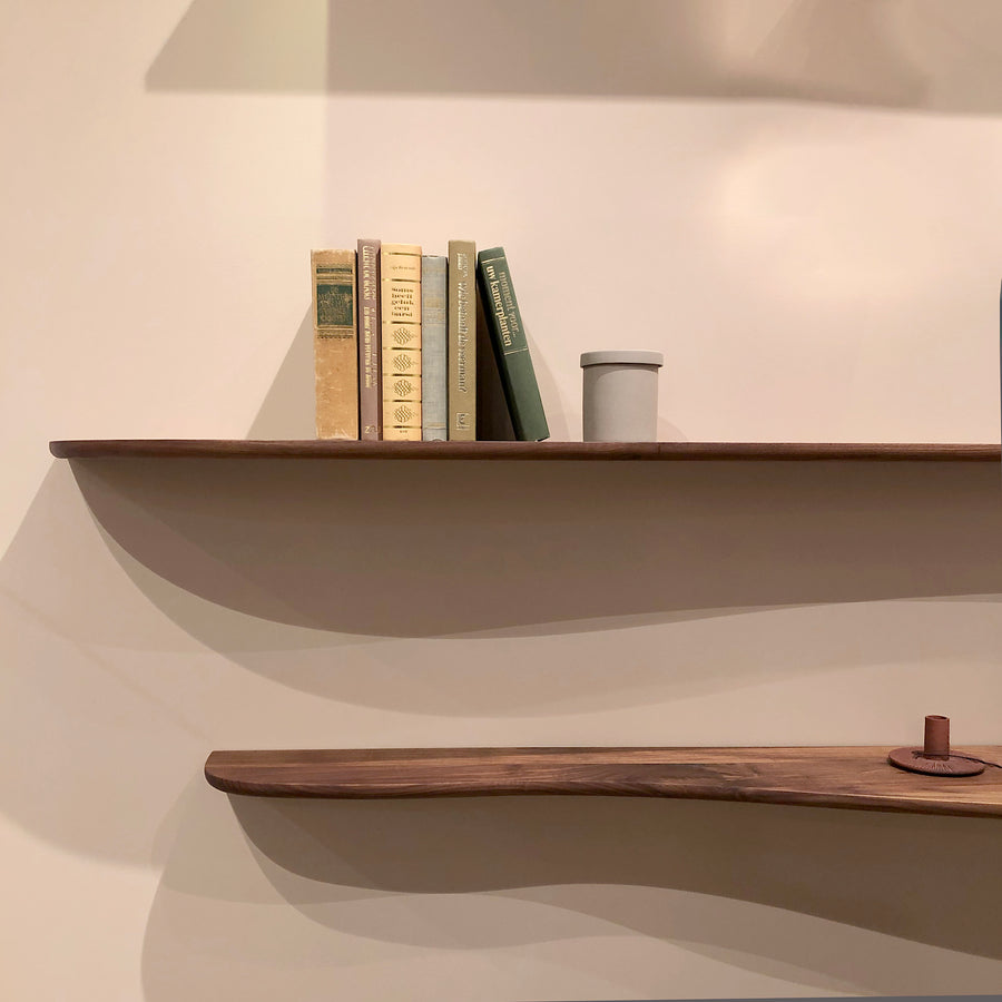 Organisch gevormde houten wandplanken | Houtmerk