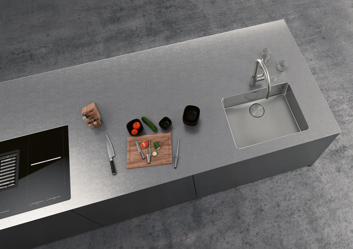 Inox Keukenblad - Strak Roestvast staal en RVS spoelbak | Houtmerk